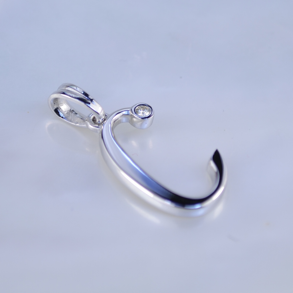 Подвеска буква из белого золота с бриллиантом (Вес: 2 гр.) | Купить в ...