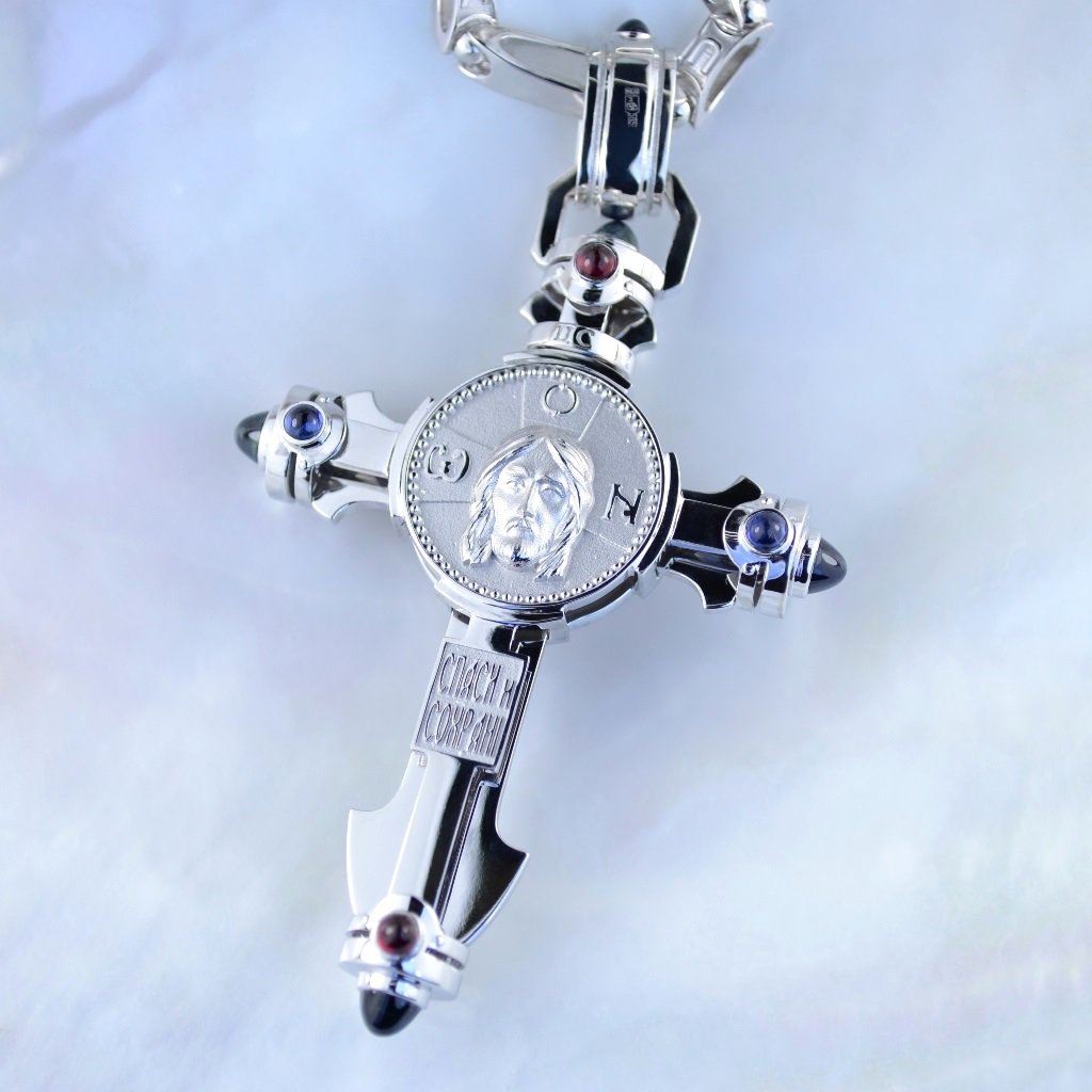 Мужской нательный золотой крест из белого золота с распятием и ...